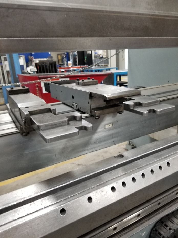 150 Ton x 10' LVD Strippit PPEB-150-10 CNC Press Brake, 2004- Tooling ...