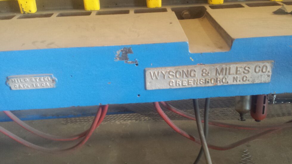 18g x 8' Wysong Pneumatic Shear - Revelation Machinery