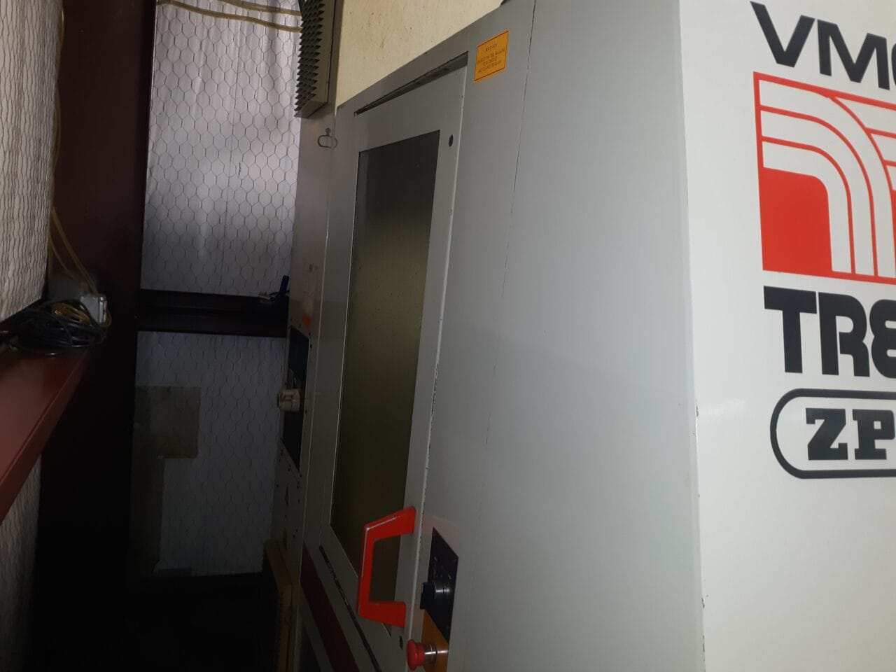 Tree VMC 1050/2A, 1993 - 4th Axis - Revelation Machinery