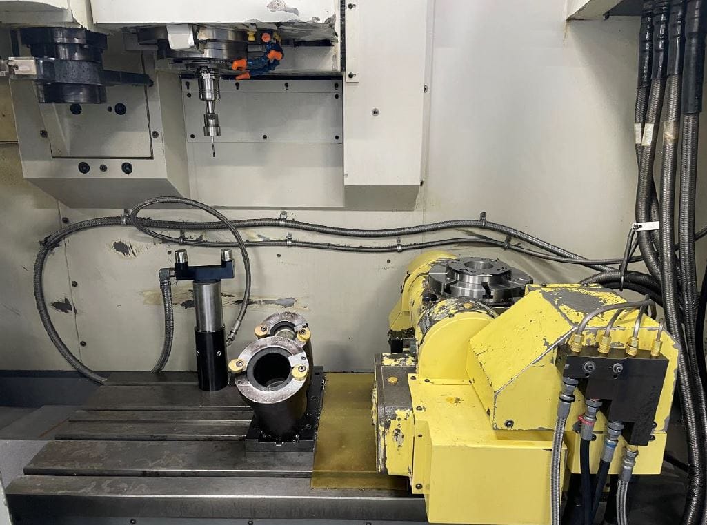Okuma MC-V4020 CNC VMC, 2007 - Nikken Indexer, Renishaw probe ...