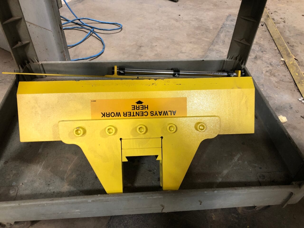 65 Ton Piranha P-65 Ironworker, 2018 - Tooling Included, 6' Backgauge ...