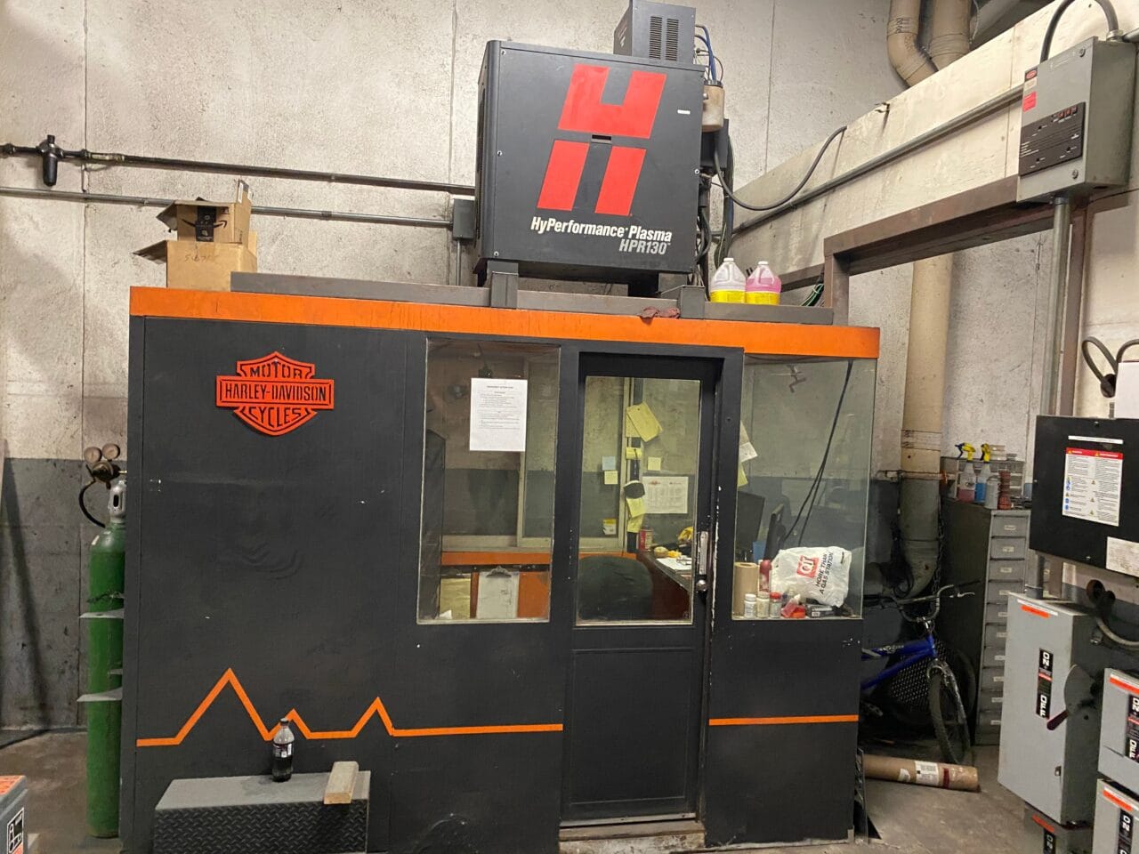 VICON 5'x 20' CNC PLASMA TABLE, 2006- HYPERTHERM HPR130 - Revelation ...