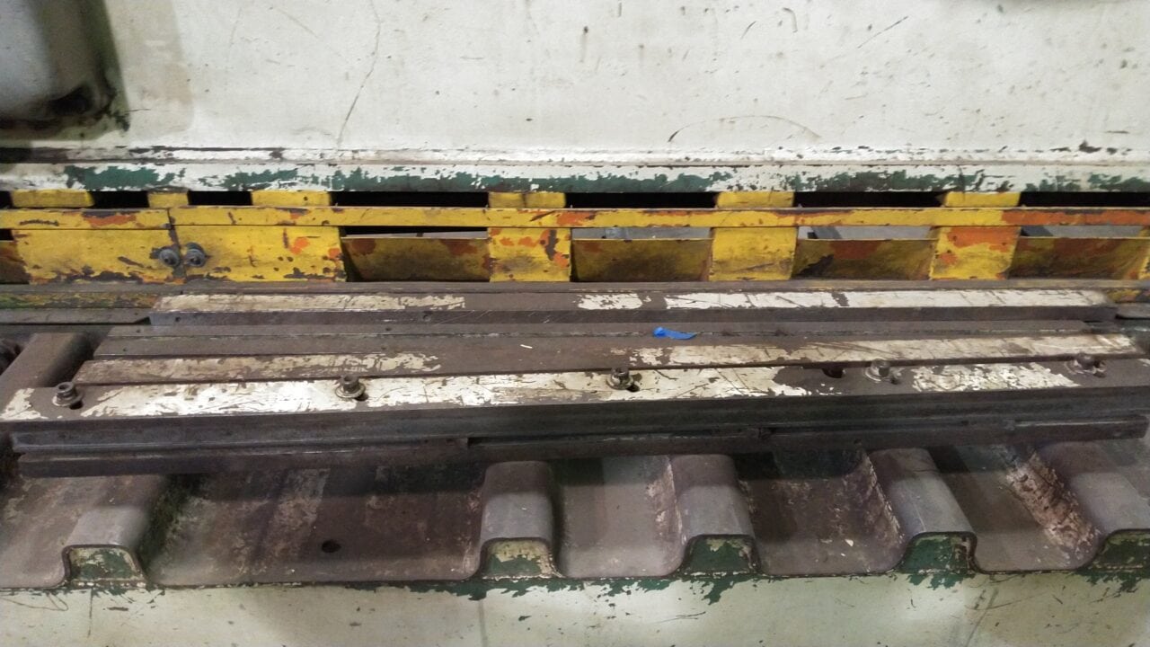 1/4" x 12' Pearson Squaring Shear 1214TX, 1975 - Front Operated Power ...
