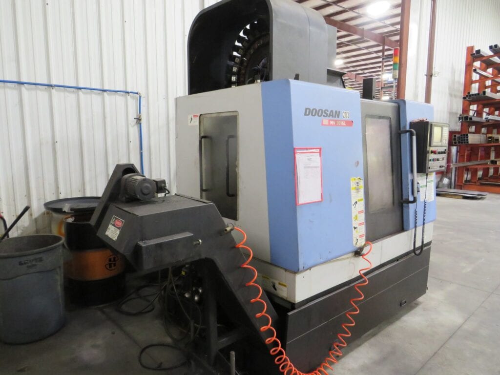 Doosan MV3016L VMC, 2008 - Vises Included, Fanuc, Coolant Chiller ...