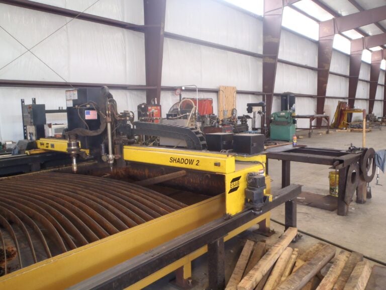 ESAB Shadow 2-CNC Gantry Shape 9'X30' Cutting Machine, 2006 - EPP-200 ...