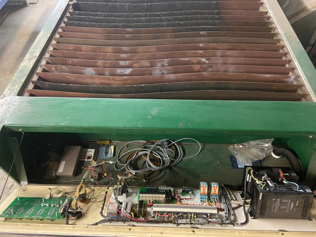 5' X 10' Vicon Plasma Table - 1/2" Cutting Capacity, Electrodes ...
