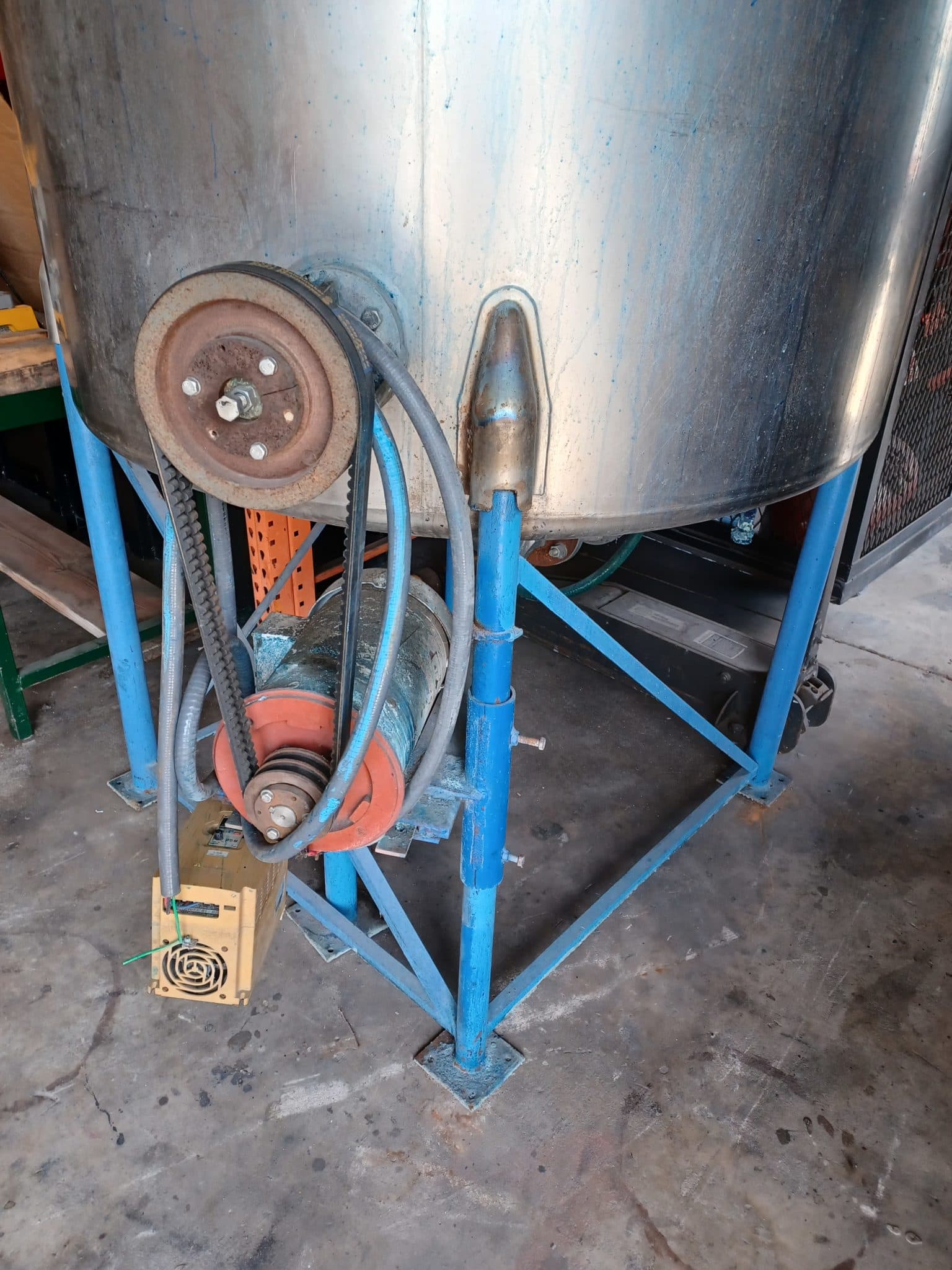 500 Gallon Stainless Steel Blending Tank W/ Agitation - Revelation ...