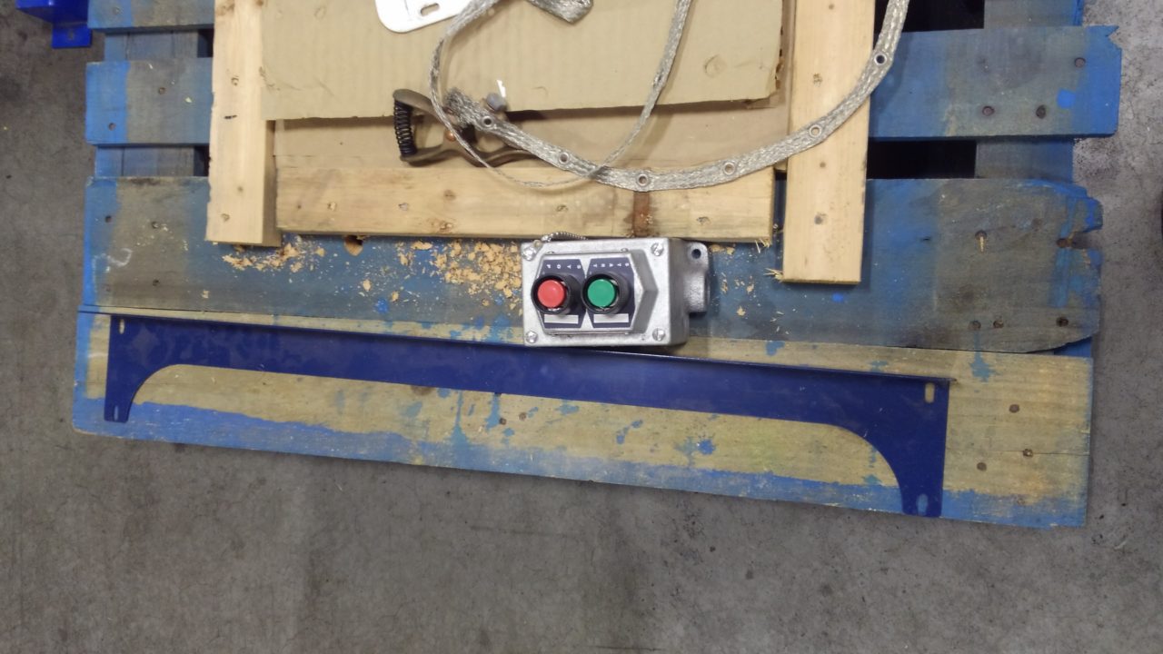 Plas-Ties XL8 Air Ring Tyer, 2019 - NEW, NEVER USED - Revelation Machinery