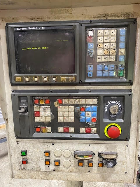 Komo VMC 40 Vertical Machining Center, 1995 - 96" x 24" Travels, 30 ATC ...