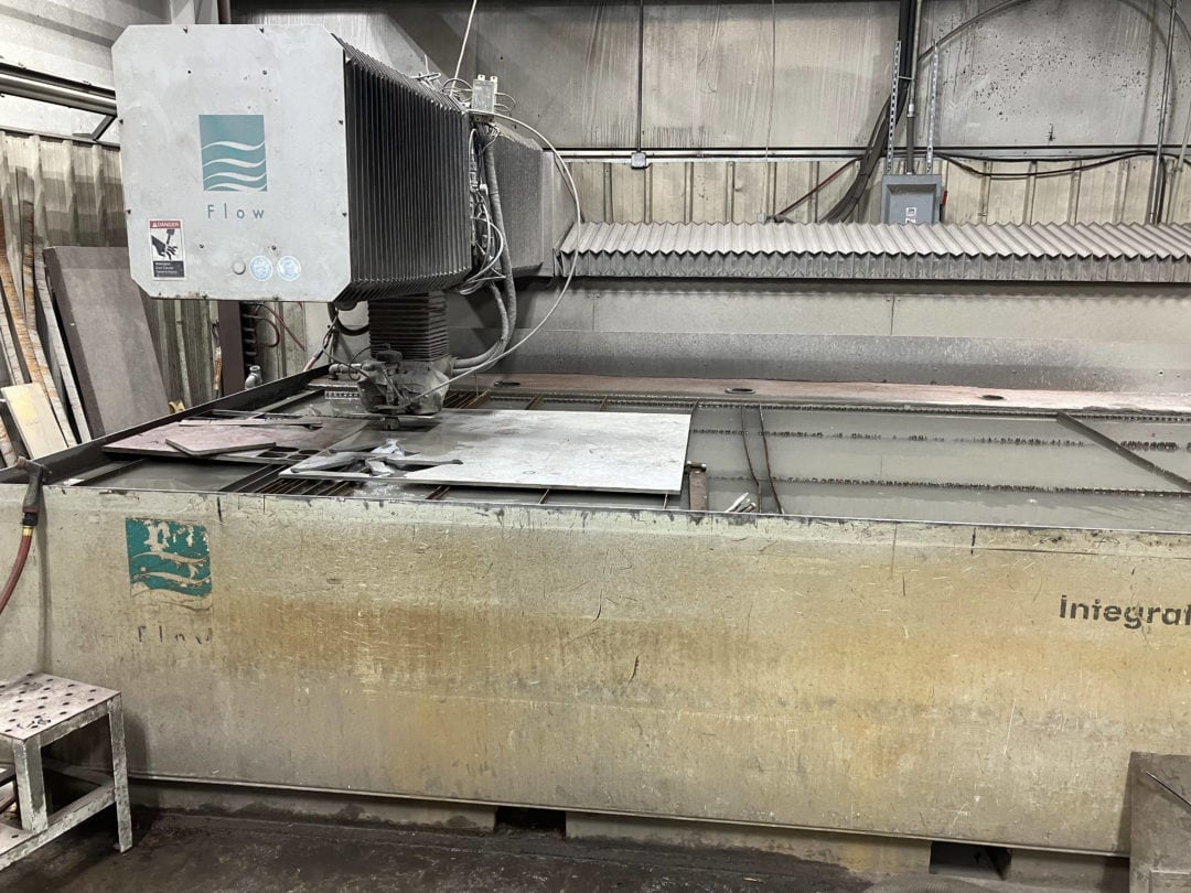 6' x12' Flow Integrated Flying Bridge Model 7136331 Waterjet Machine ...