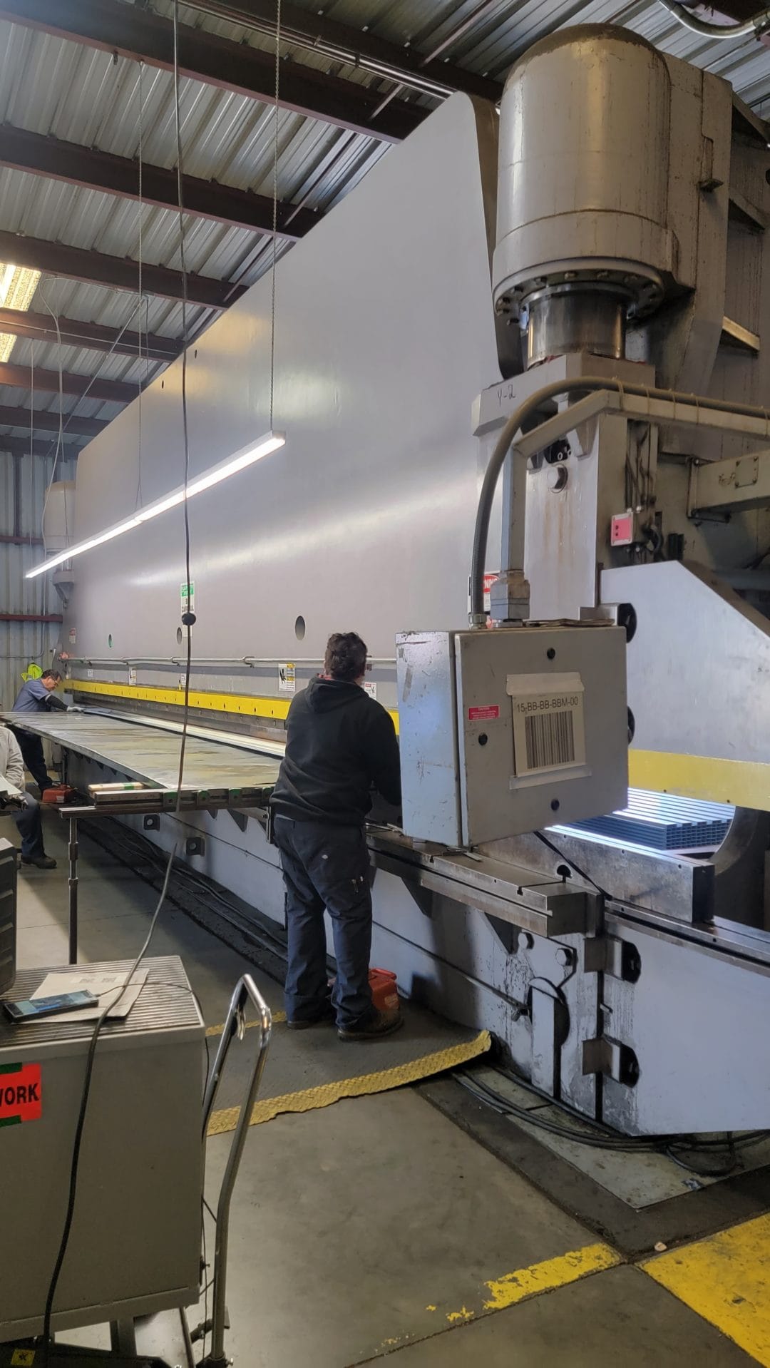 600 ton x 33' Pacific K600-33 Press Brake, 1987 - Retrofitted Upgraded ...
