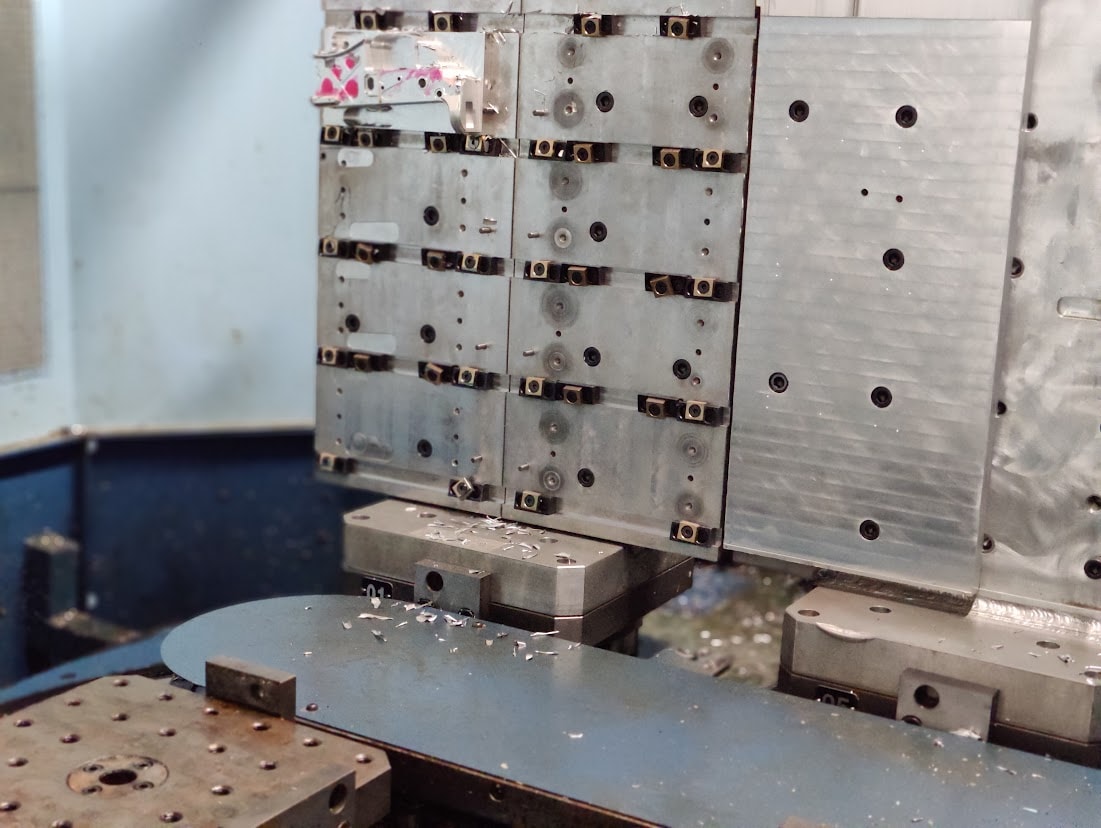 Matsuura H-Plus 300 PC-11 300mm HMC, 2007 - 11 Station Pallet Pool, 180 ...