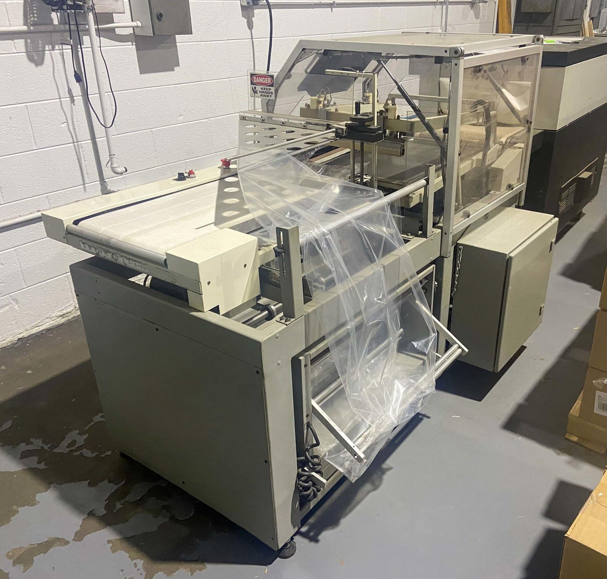 Clamco 6600 Automatic L-Sealer System, 2010 - Revelation Machinery