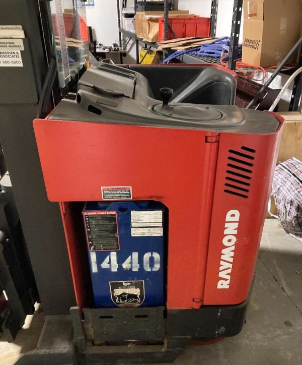 3000 lbs Raymond EASI Forklift, 1997 - Revelation Machinery