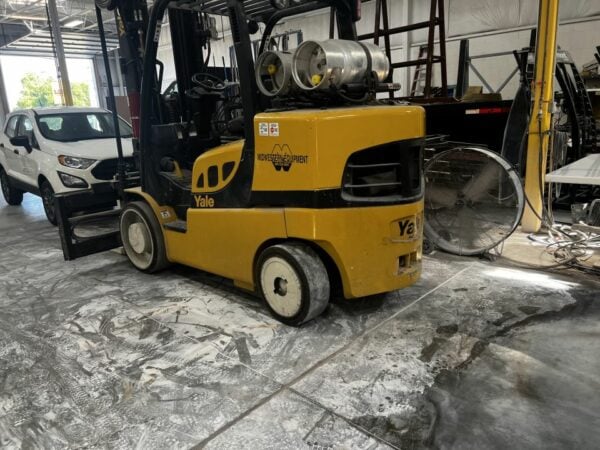 15,500 Yale GLC155VXNGJE112 Dual Propane Forklift, 2014 - Revelation ...