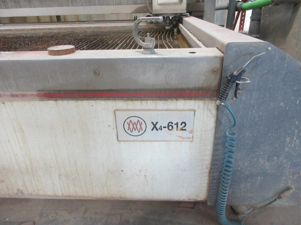 6' x 12' Mitsubishi MWX4-612 Water Jet, 2012 - Upgraded KMT Intensifier ...