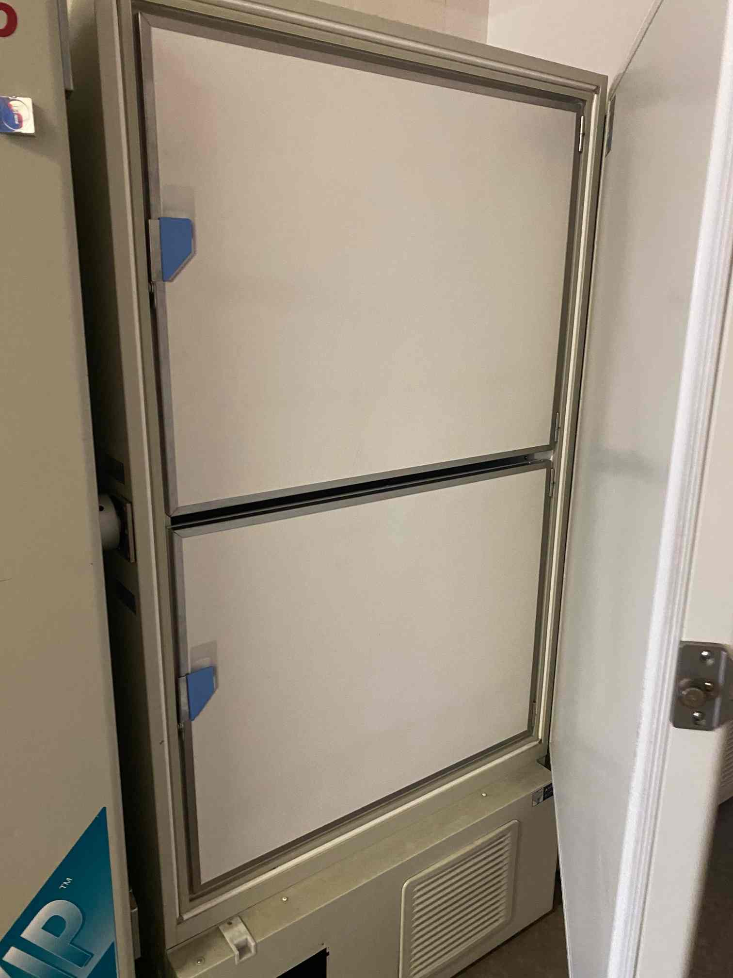 Sanyo MDF-U73VC Ultra-Low Temperature Freezer - Revelation Machinery