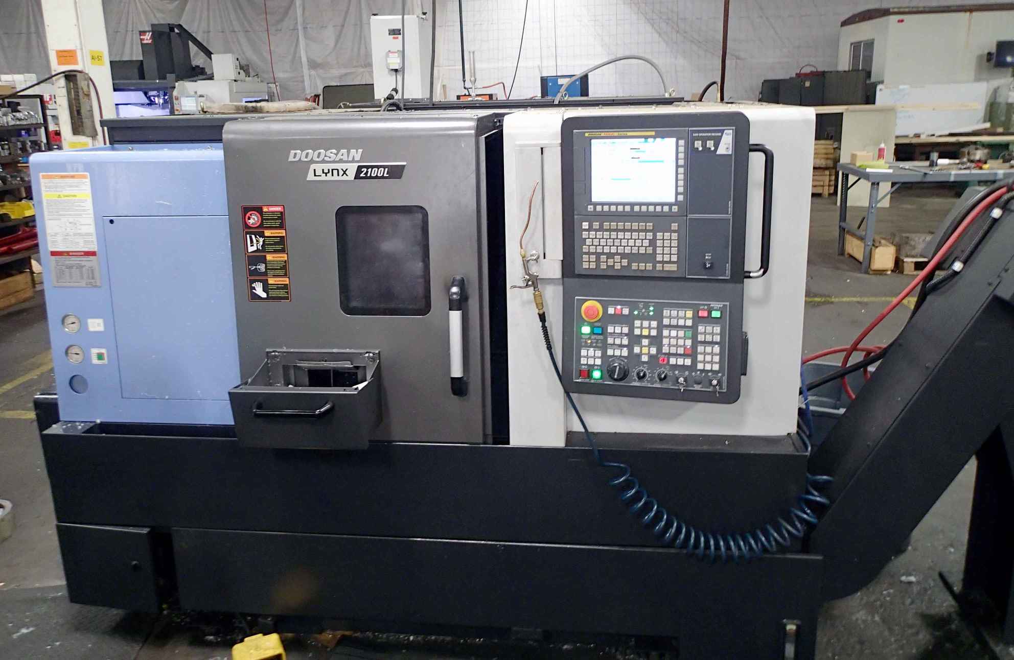Doosan Lynx 2100LB CNC Lathe, 2018 - LNS Chip Conveyor, Part Catcher ...