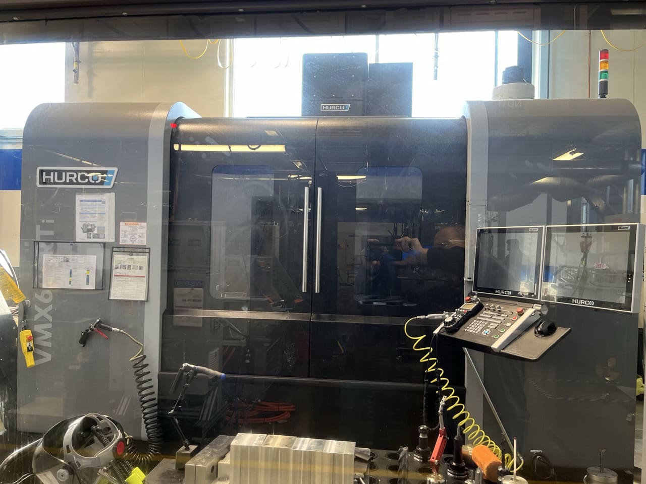 Hurco VMX-60SRTi, 2022 VMC 5-Axis, 16,000 RPM, Probes, Tilting Head ...