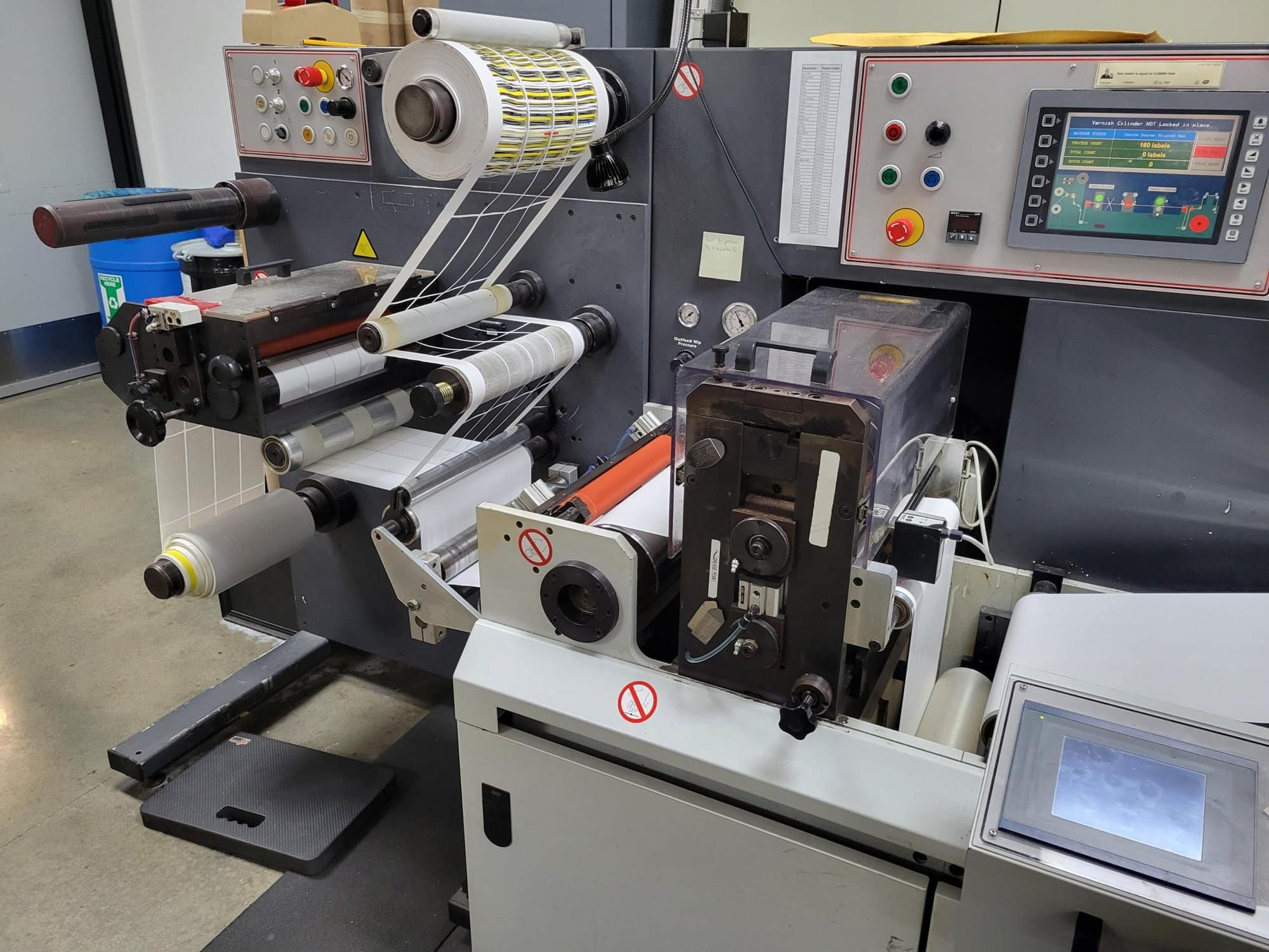 Omega Digicon S Semi-Rotary Finishing System – Flexo, Die Cut ...
