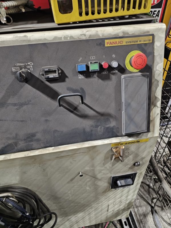 FANUC R-2000iB/210F Robot, 2015 - Milco Spot Weld Gun, Integrated ...