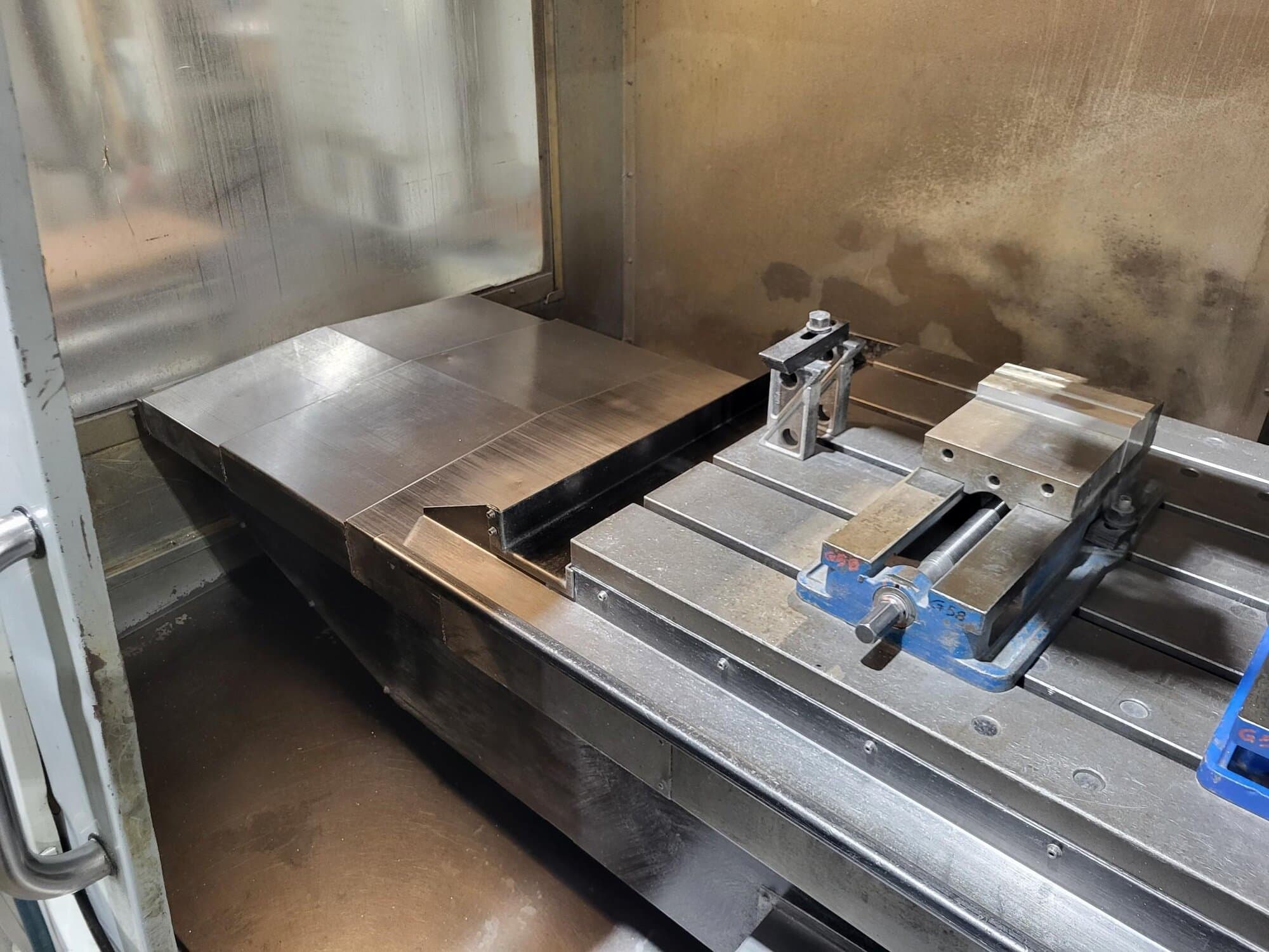 Haas VF-6SS/40 VMC, 2009 - WIPS, 4th Axis Ready, Coolant Thru Spindle ...
