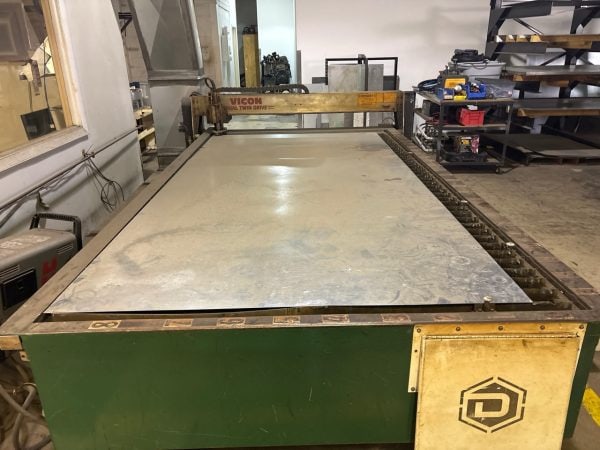 5x10 Vicon Dual Twin Drive Plasma Table, 2000 - 60 Amp Hypertherm ...