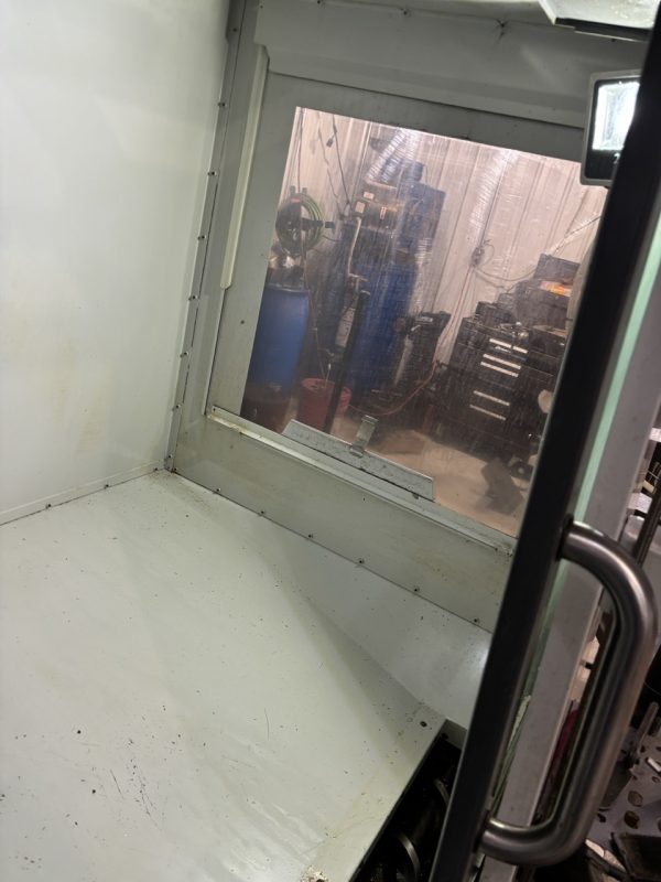 Haas TM-3P CNC Mill, 2017 - Low Hours, Chip Auger, Coolant System, IPS ...