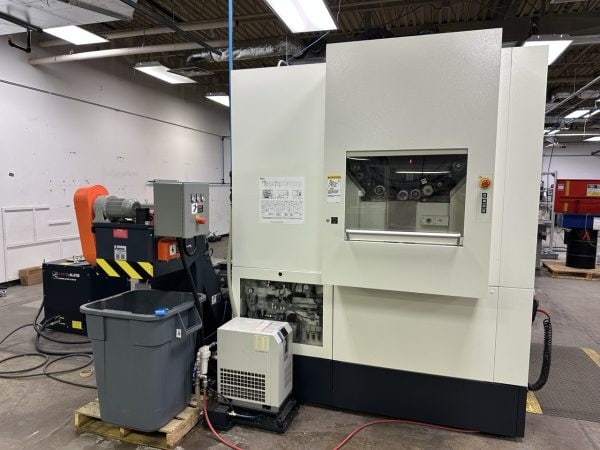 Makino F5 Pro 6 VMC, 2021 - 20K RPM, Renishaw Probe, Laser Tool Setter ...