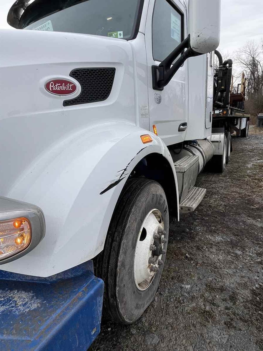 Peterbilt 567 Sleeper Truck, 2016 - Revelation Machinery