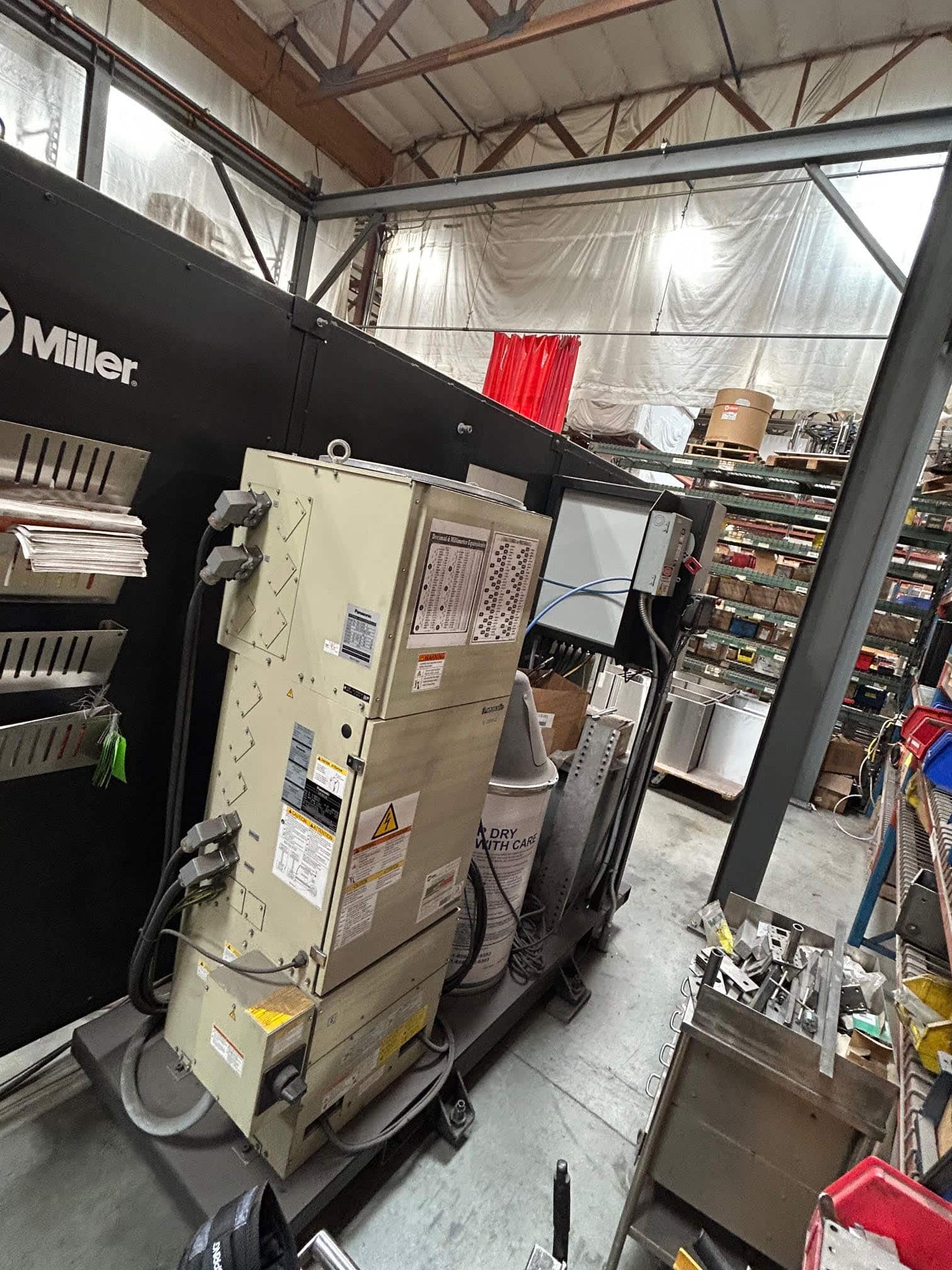Miller PerformArc PA1100SS Robotic Welding Cell, 2021 - Revelation ...